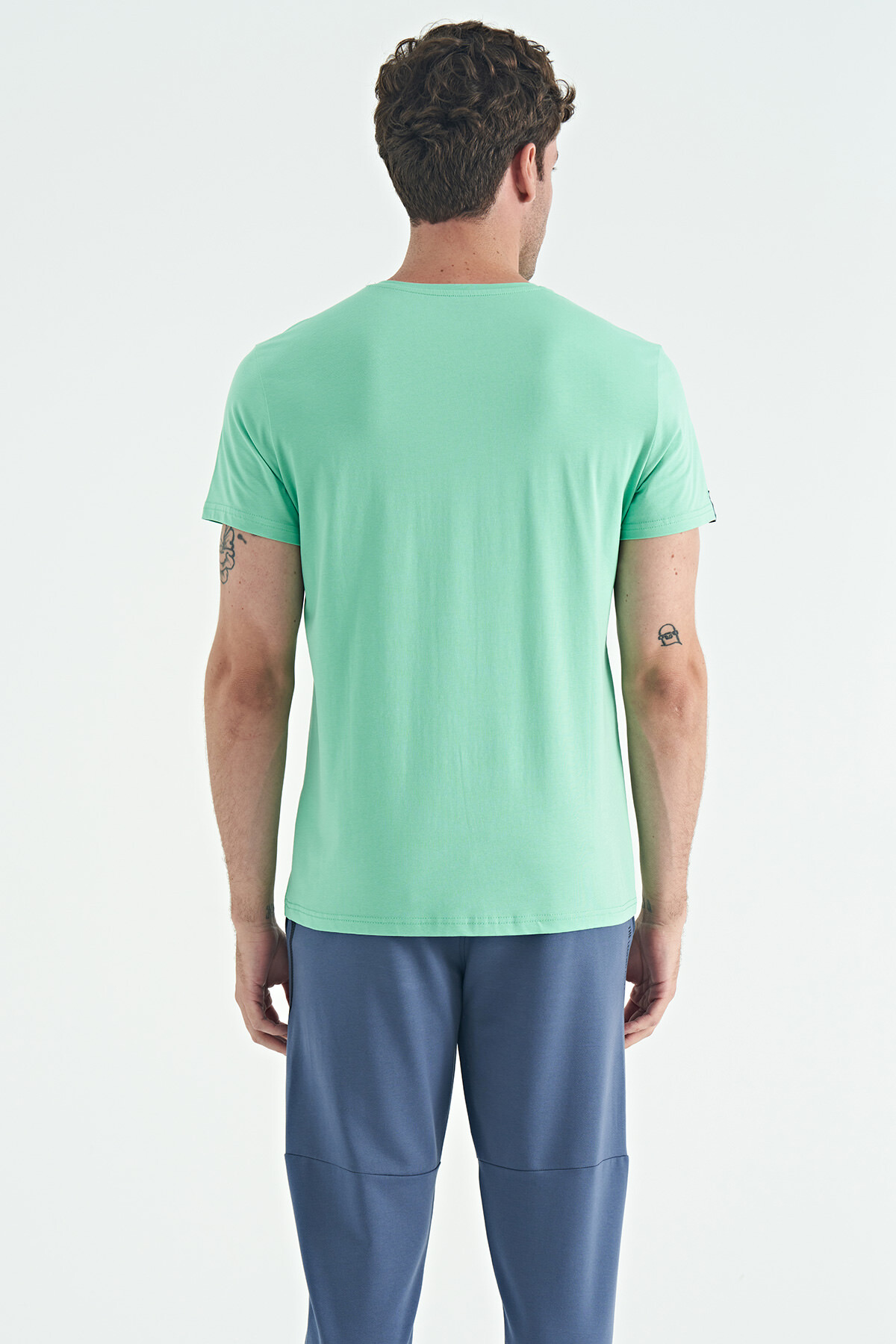 Calvin Su Yeşili Basic Erkek T-Shirt - 88245 | TOMMYLIFE